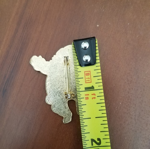Vintage | Jewelry | Vintage Enamel Santa Brooch | Poshmark